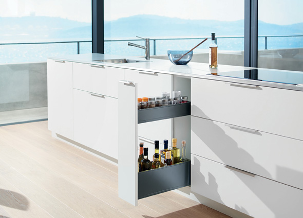 Blum’s new LEGRABOX